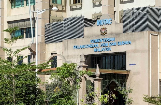 MM2H Service Counter Opens At MOTAC Headquarters - BusinessToday