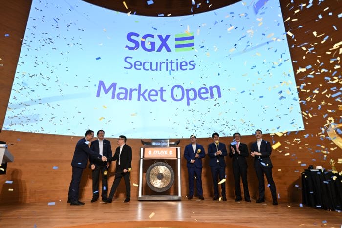 Asian Shares At 5-Months High As Market Bets On Aggressive Rate Cuts