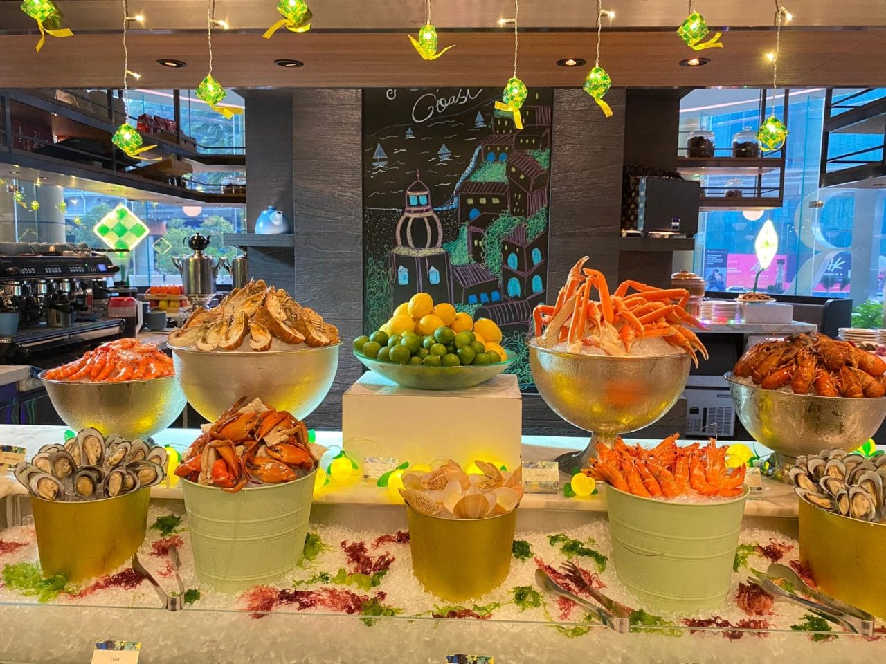 5 Exquisite Ramadan Buffet Destinations For Iftar - BusinessToday