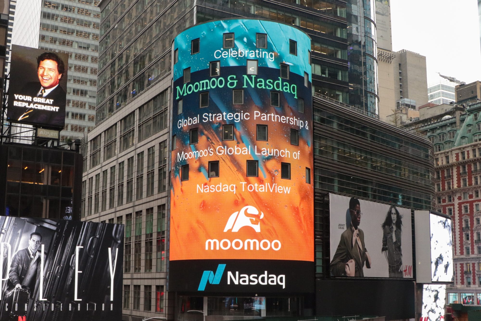Moomoo, Nasdaq Hold Hands To Empower Retail Investors - BusinessToday