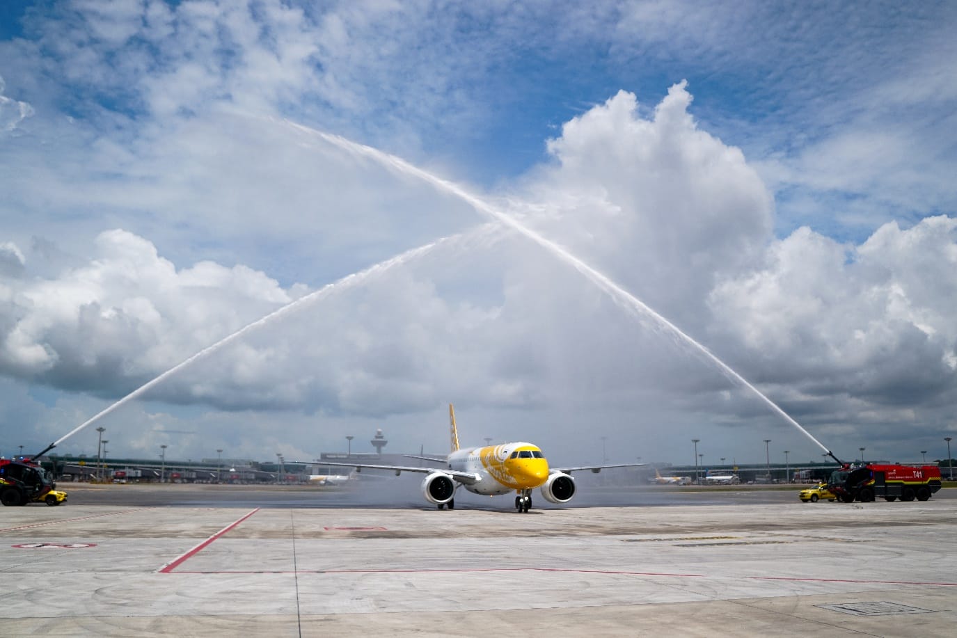Scoot Welcomes First Embraer E190-E2 Aircraft To Singapore Fleet ...