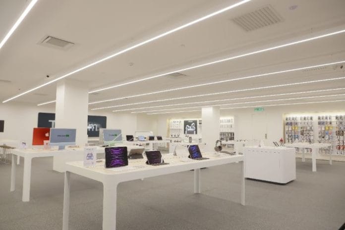 Machines Opens Fifth Apple Premium Store In KLCC