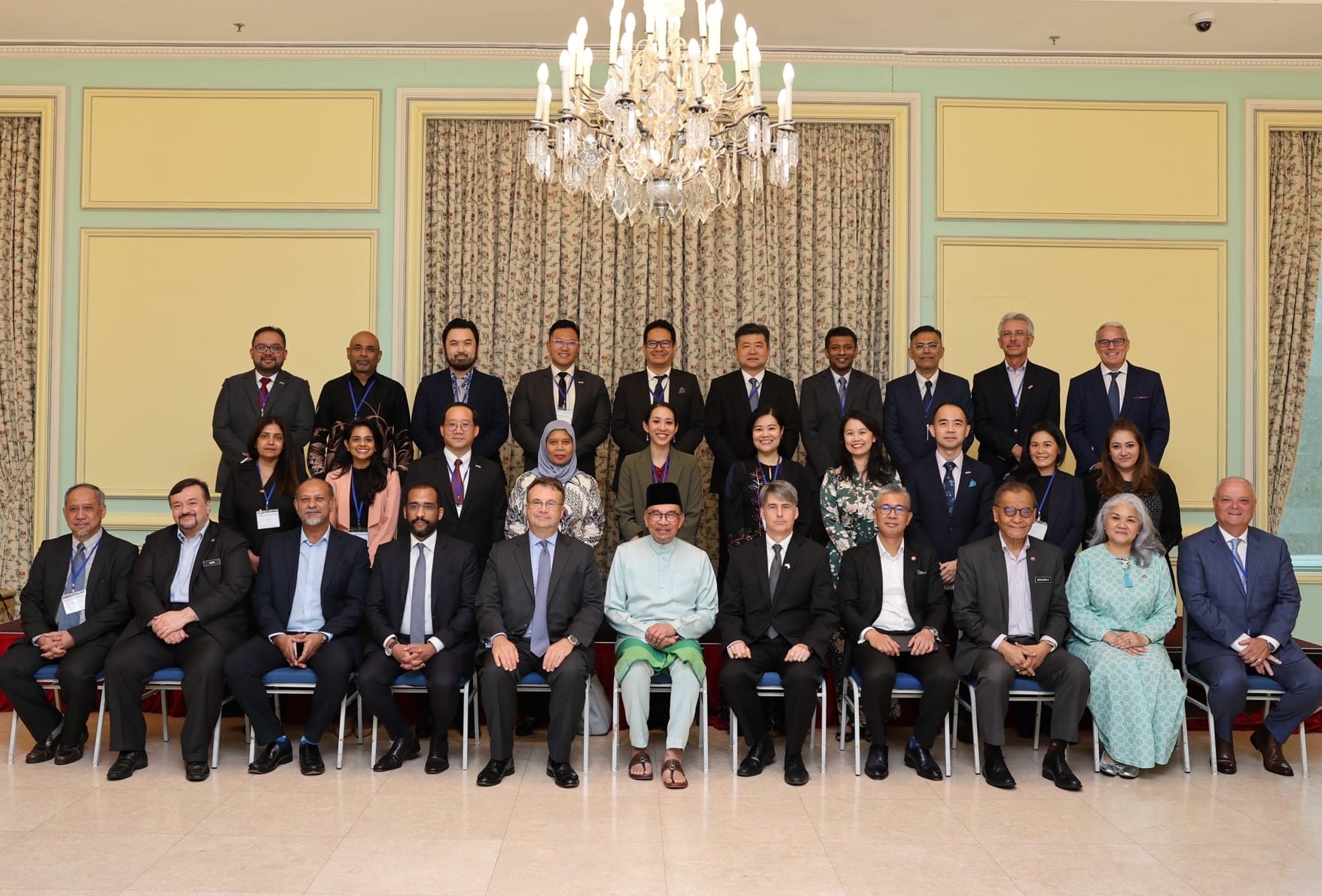 IBM APAC VP Praises Malaysia’s AI Stance, Recommends Decisiveness and ...