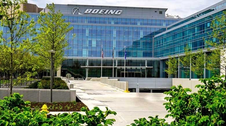 Boeing to Raise as Much as US$25 Billion to Avert Cash Crunch ...