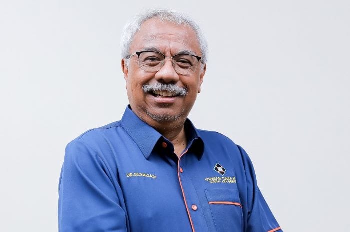Dr Nungsari Takes Over Chairman Role At MAHB
