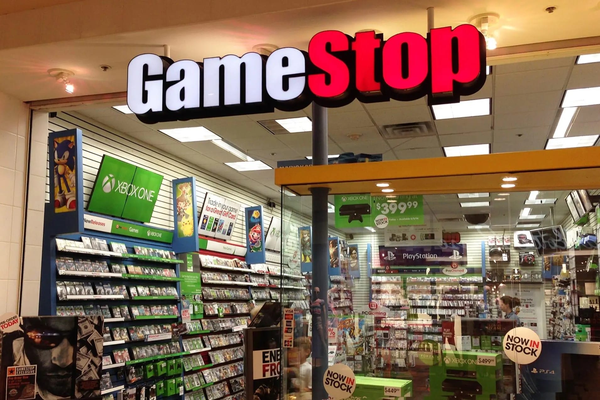 Gamestop, AMC Shares Plummet Sharply As Meme Mania 2.0 Begins To Fade ...