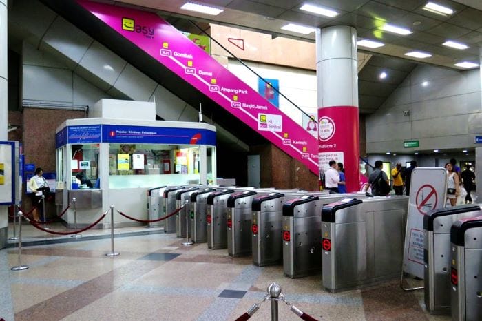 Credit, Debit Card Now Accepted At All Rapid KL Counters