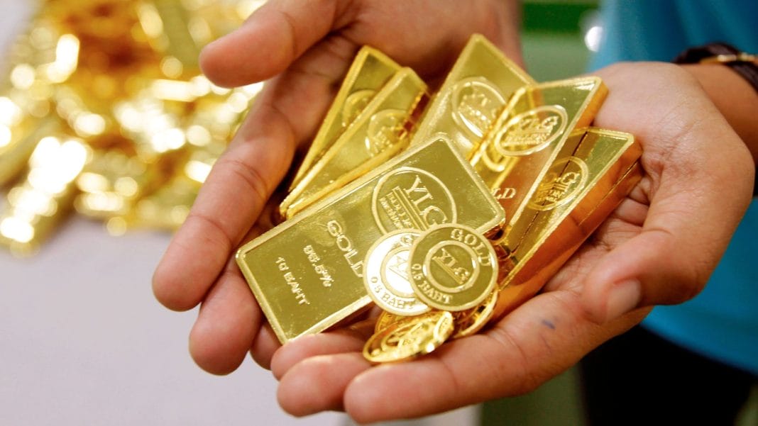 Gold Hits Record High Ahead Of Fed Rate Decision