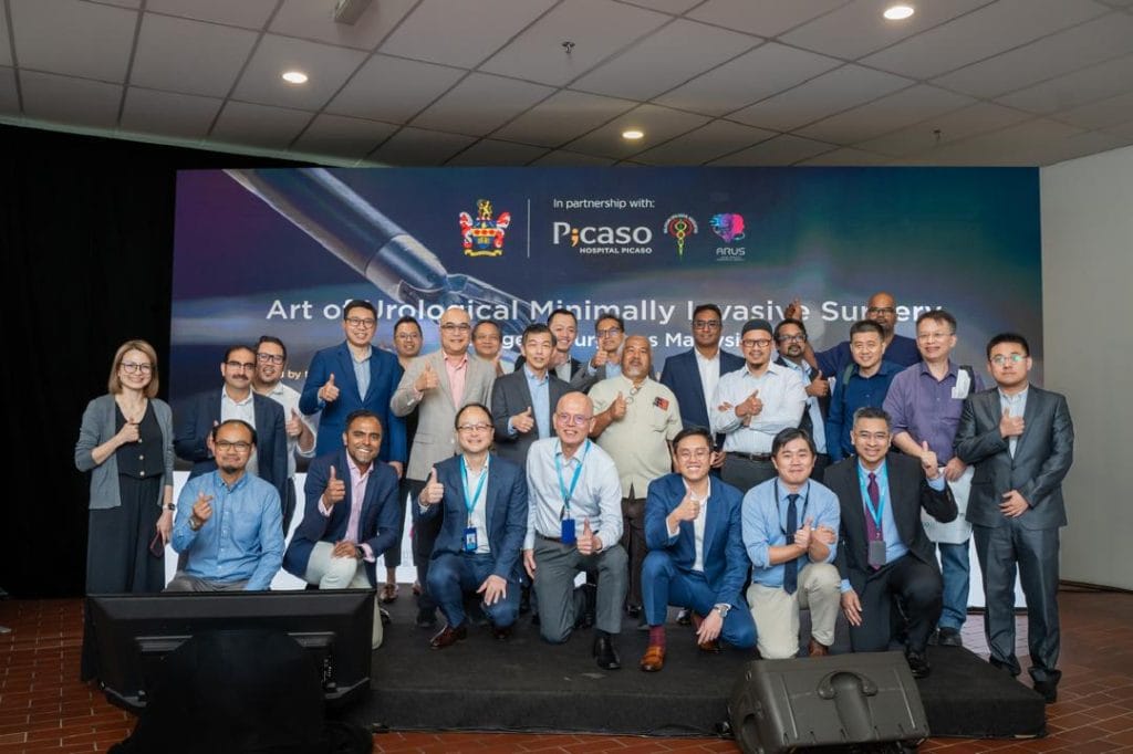Hospital Picaso Hosts 3-Day Art Of Urological Minimally Invasive ...