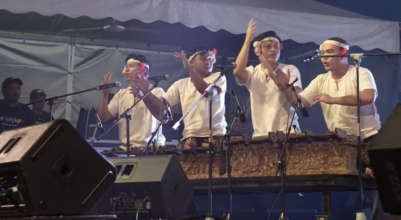 RMWF Celebrates Bridges Of Cultures, Traditions And Beating Heart Of ...