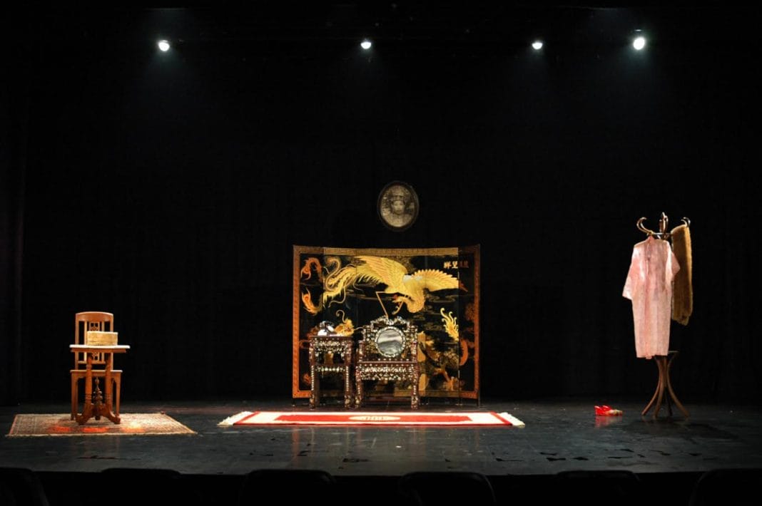 Back To Malaya's Good Old Days: Pearlly Chua Stars In 40th Anniversary ...