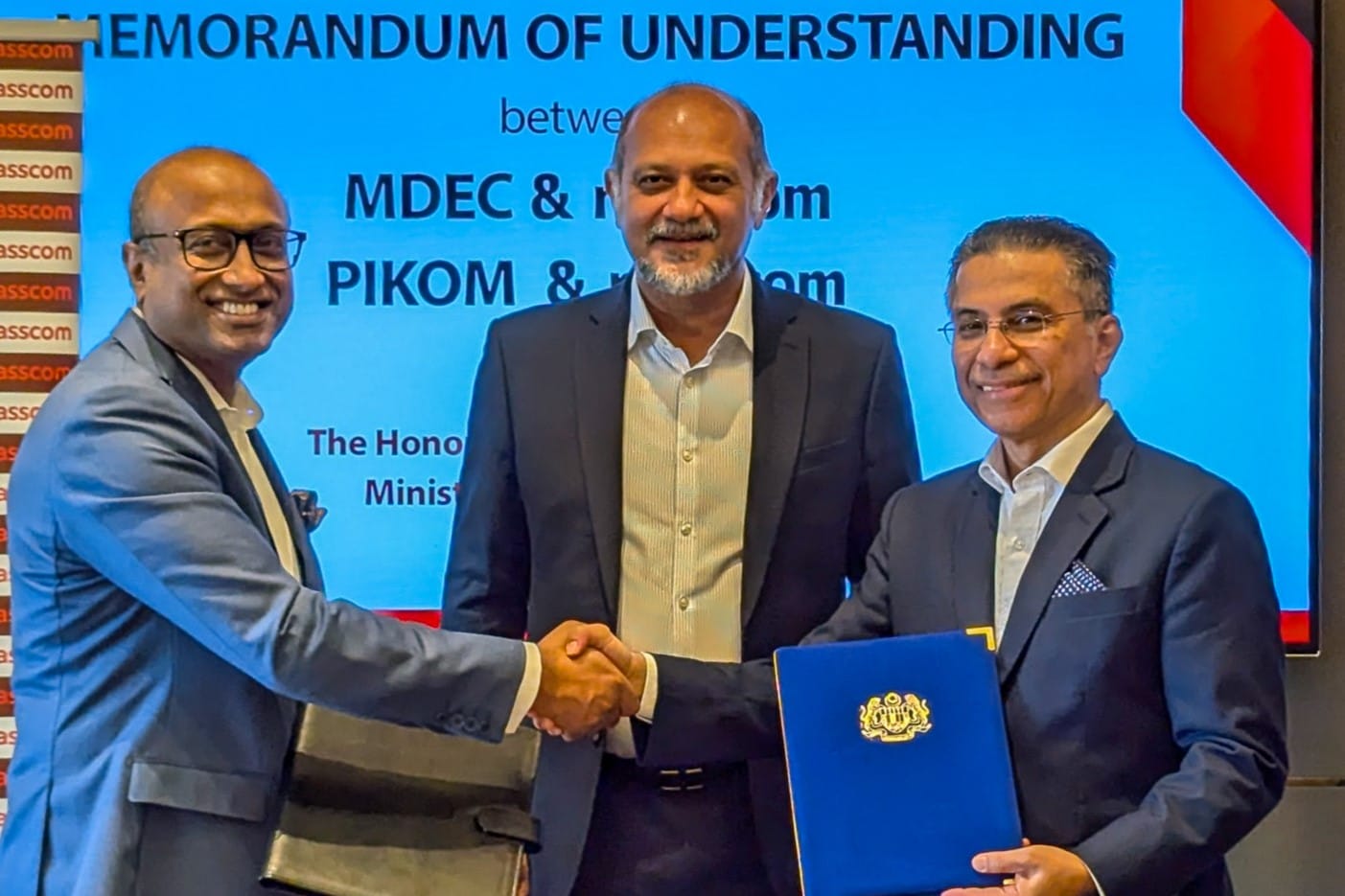 Industry Leaders Praise Minister Gobind for Historic MoUs with NASSCOM ...