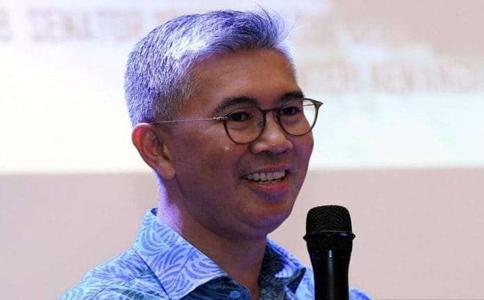 Tengku Zafrul Highlights ASEAN's Role In APEC's Economic Integration - BusinessToday