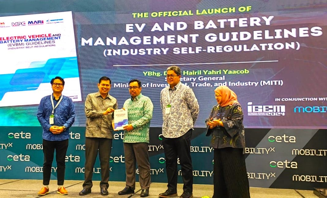 MITI Launches EV And Batteries Management Guidelines - BusinessToday