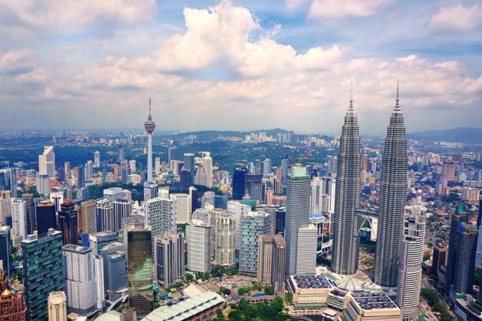 Malaysia Sustains Its Economy Growth Amid Global Challenges - BusinessToday