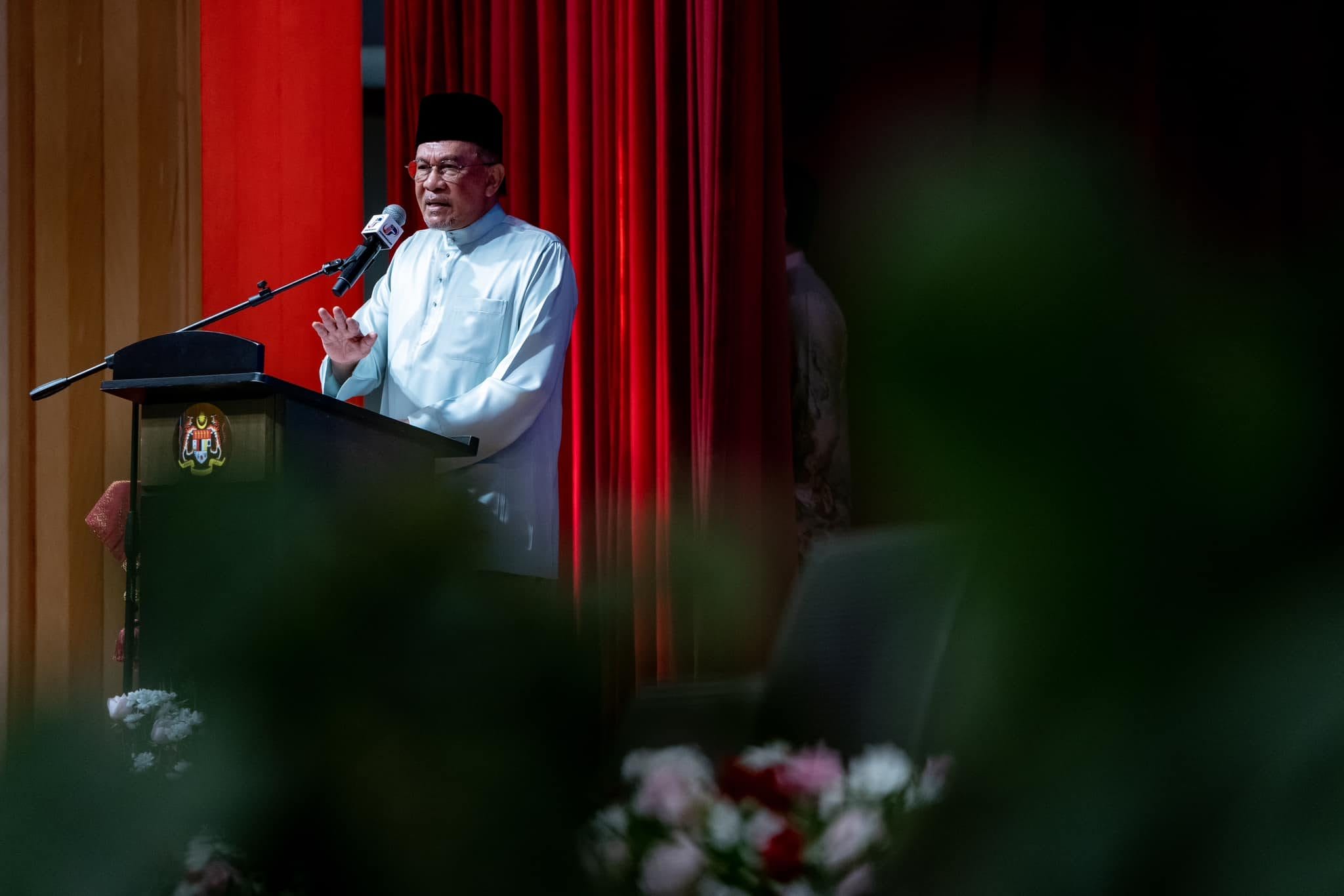 Anwar Tells Parties To Read And Understand King's Statement On Prisoner ...