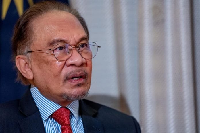 Petronas And Petros Will Work As Partners In Developing Sarawak's O&G
