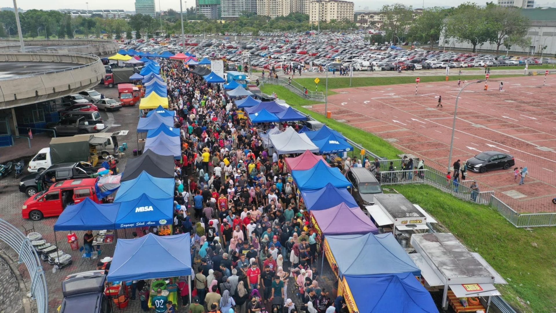 Must-Visit Ramadhan Bazaars