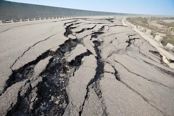 7.7-Magnitude Quake Hits Myanmar, Shakes Thailand And Vietnam ...