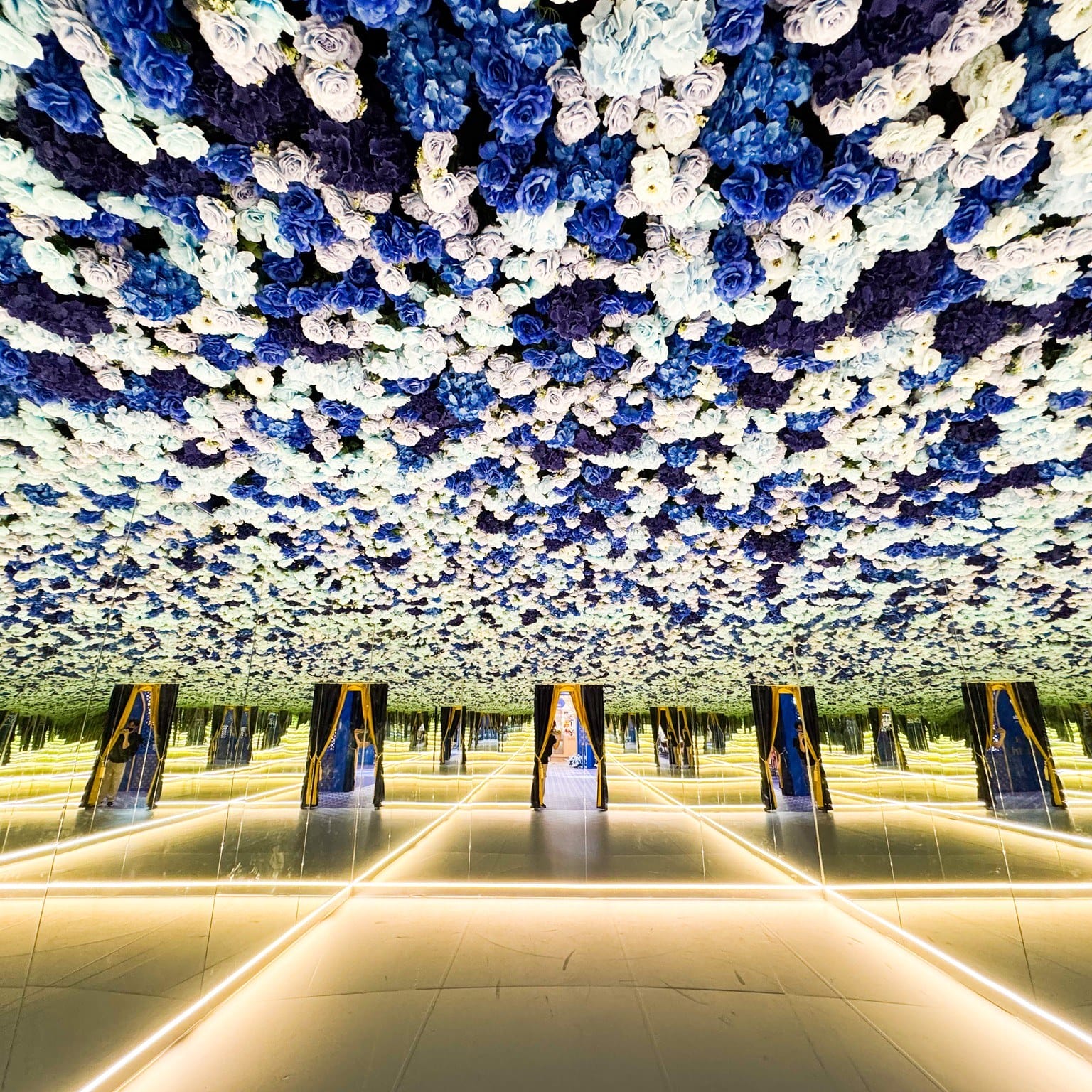 Instagrammable Mall Displays That Shone For This Hari Raya