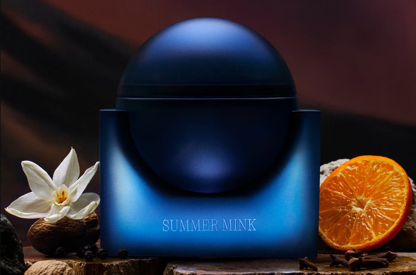 Drake Launches Summer Mink, His First Eau de Parfum