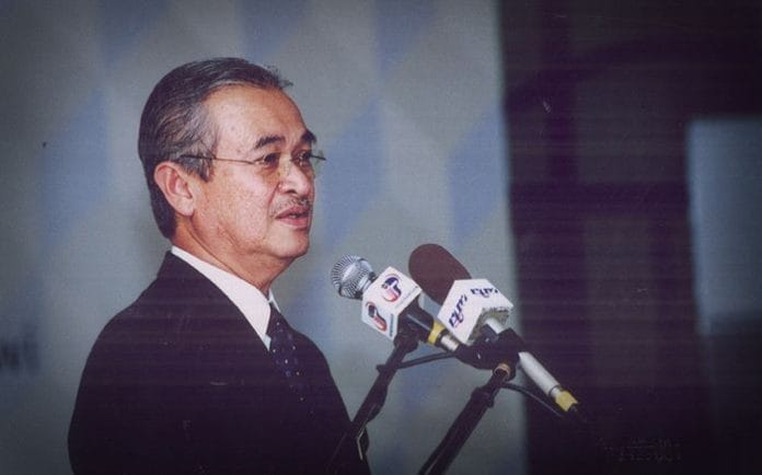 Malaysia's Fifth Prime Minister Tun Badawi Passes Away