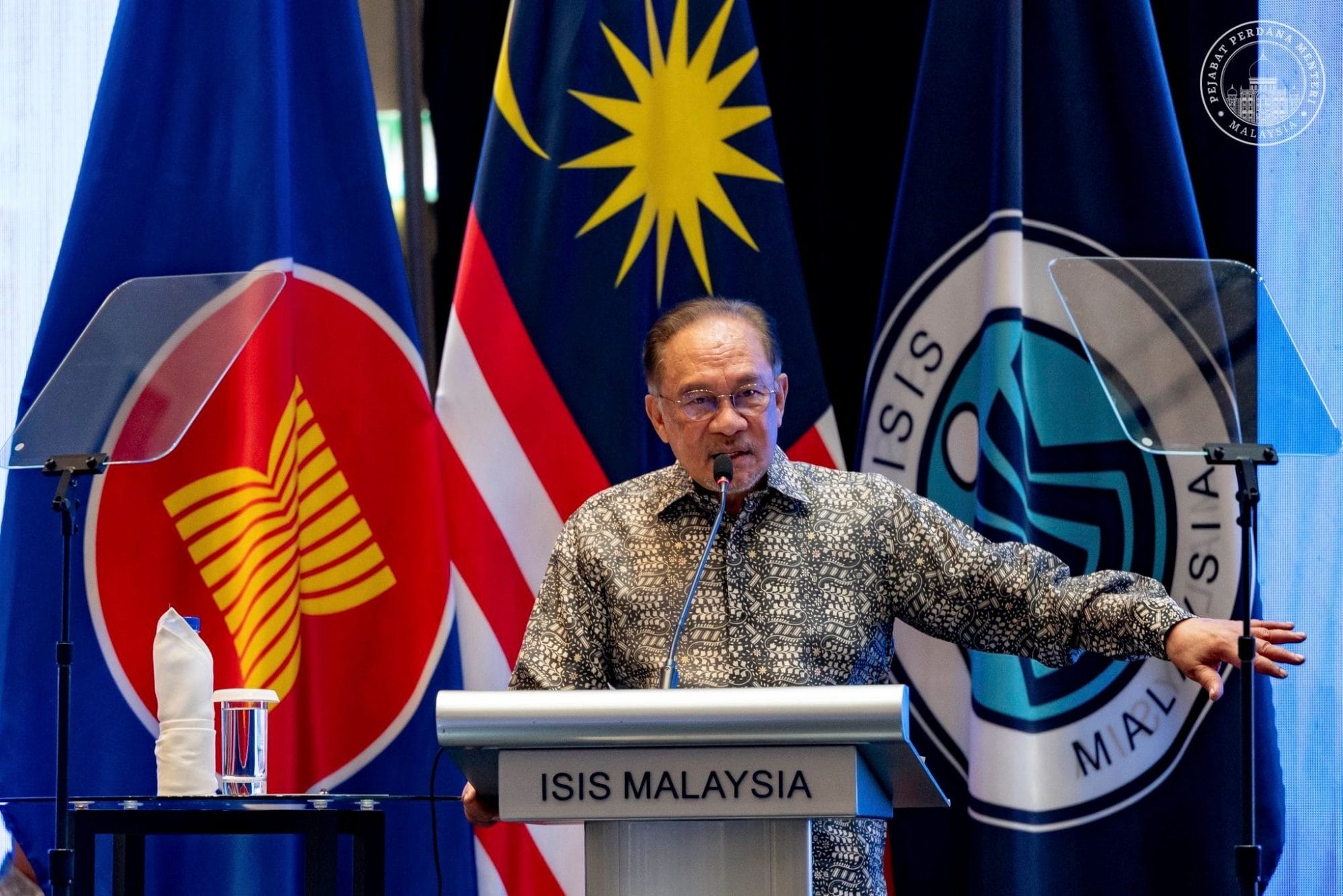 Anwar Undertakes Working Visit To Indonesia For 13th Annual Consultation
