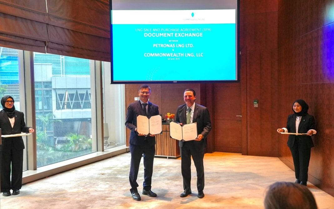 PETRONAS Taps US Gas In 20-Year LNG Deal With Commonwealth - BusinessToday