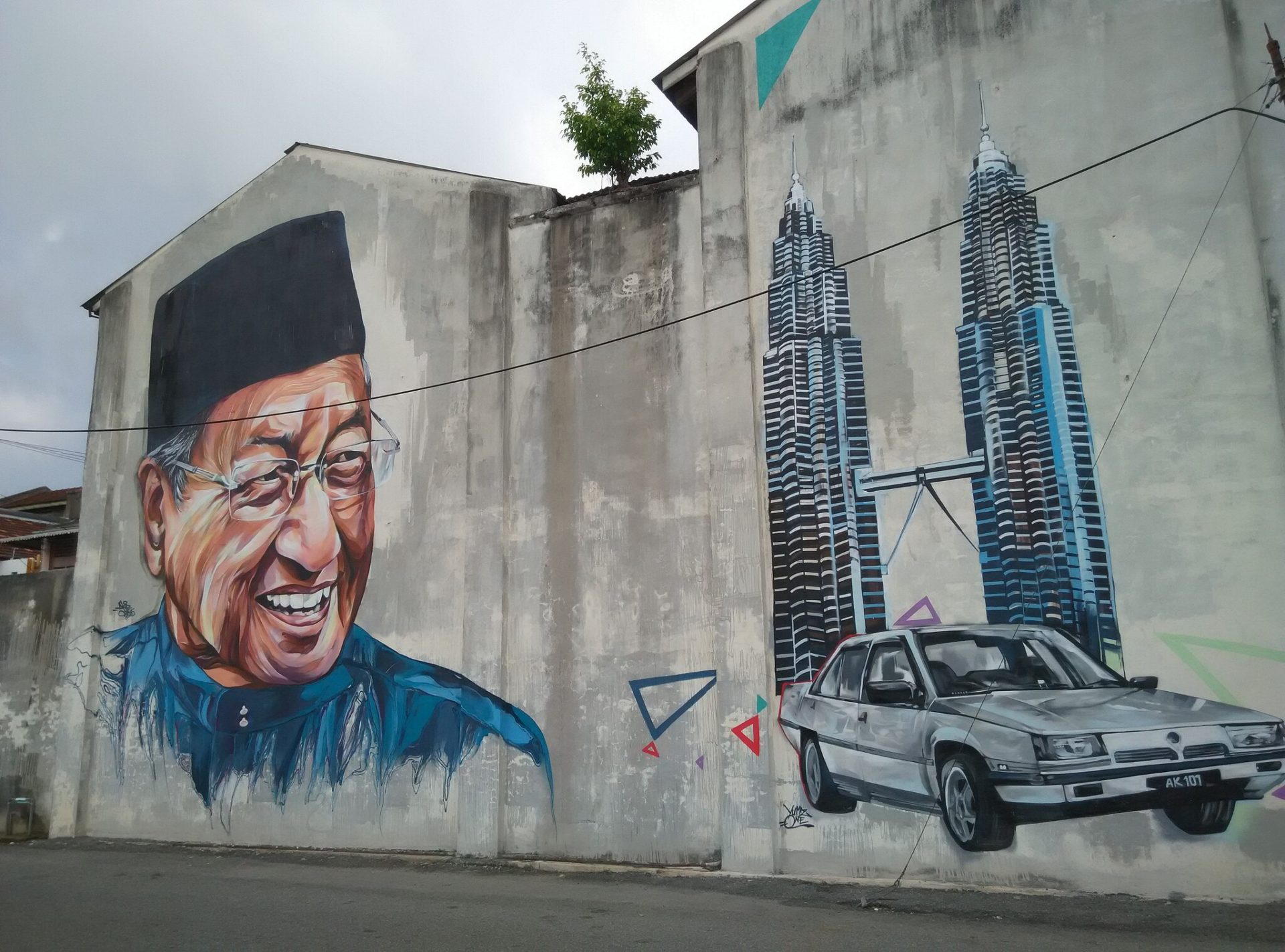 Tun Mahathir 100 Years Old — A Look At His Legacy - BusinessToday