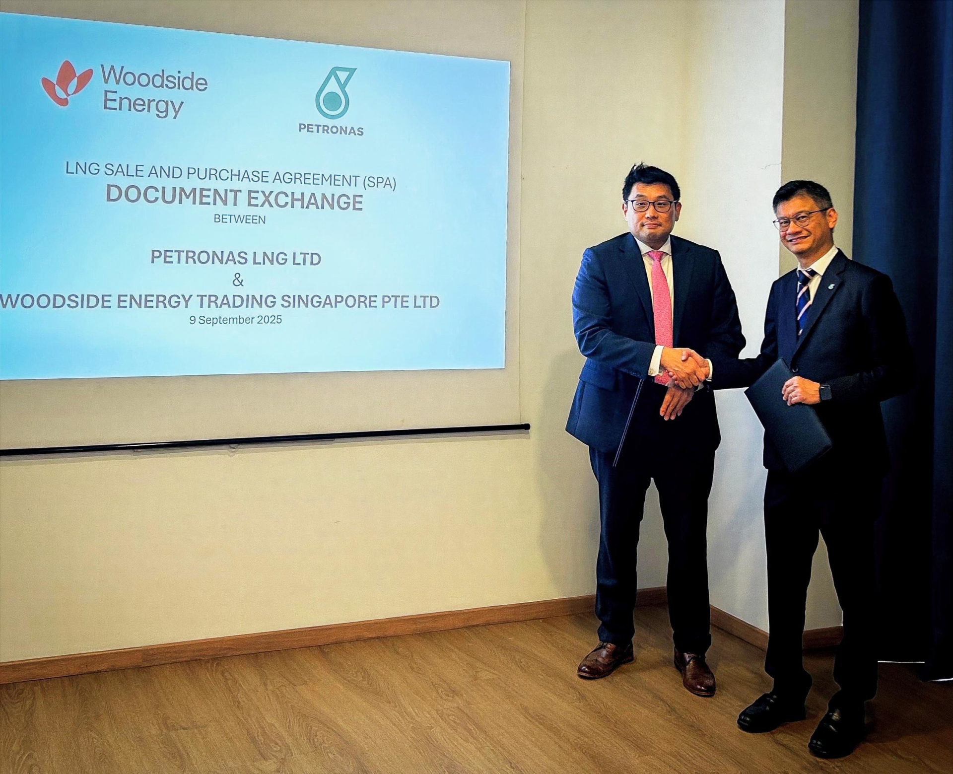 Woodside, PETRONAS Ink 15-Year LNG Supply Deal For Malaysia - BusinessToday