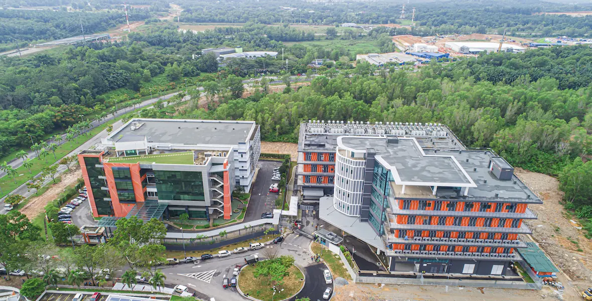 Vantage Completes US$1.6 Billion Investment In APAC, Closes Johor Data ...
