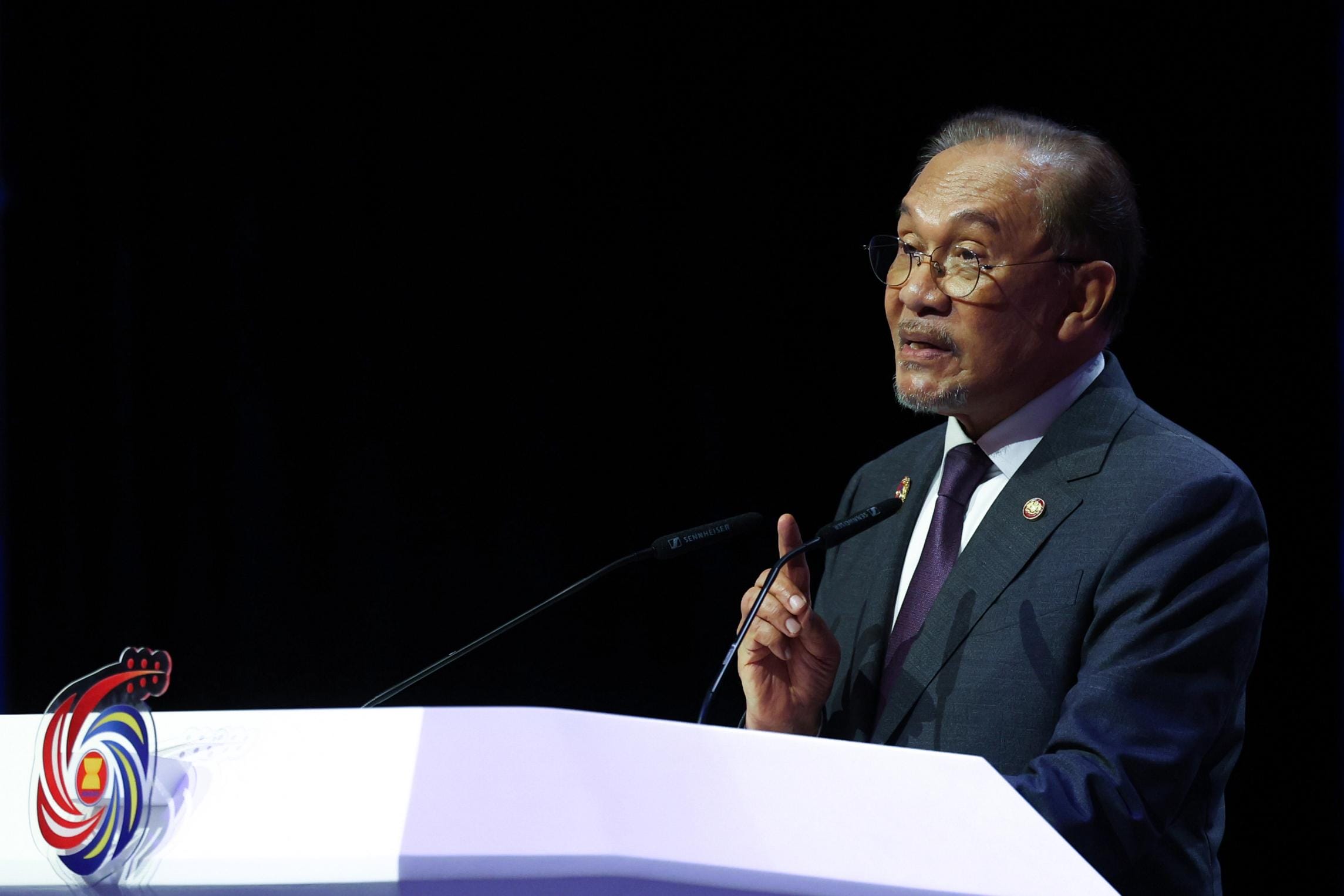 PTPTN Free Education Quota Expanded, RM100 Million For Teachers’ Room ...