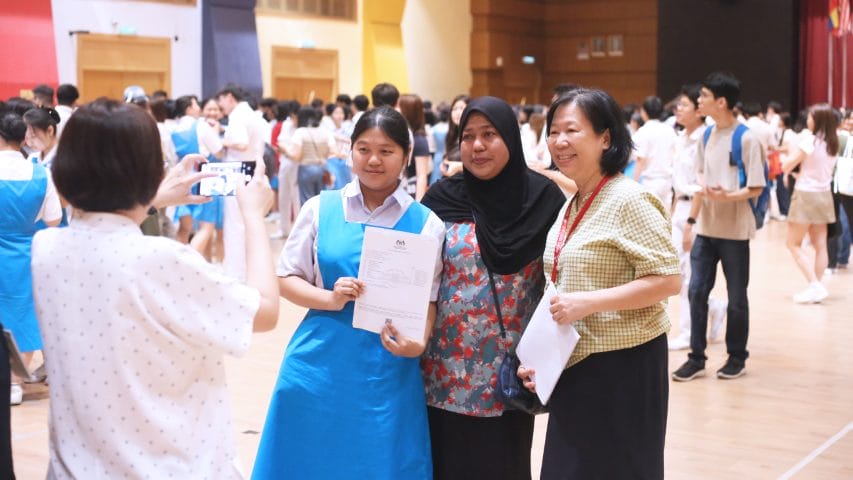 Govt Offers 640 Sponsorship Slots To Top SPM Students For Further ...