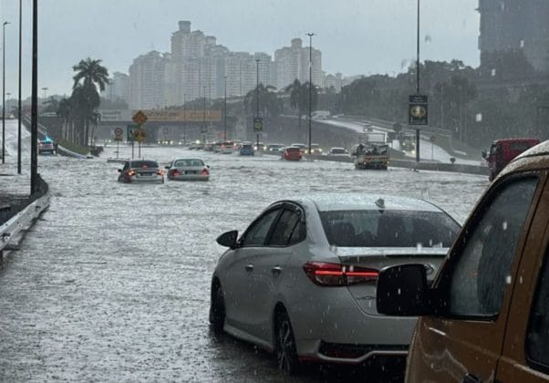 Heavy Evening Rain Set To Batter Multiple States, Raising Flash Flood ...