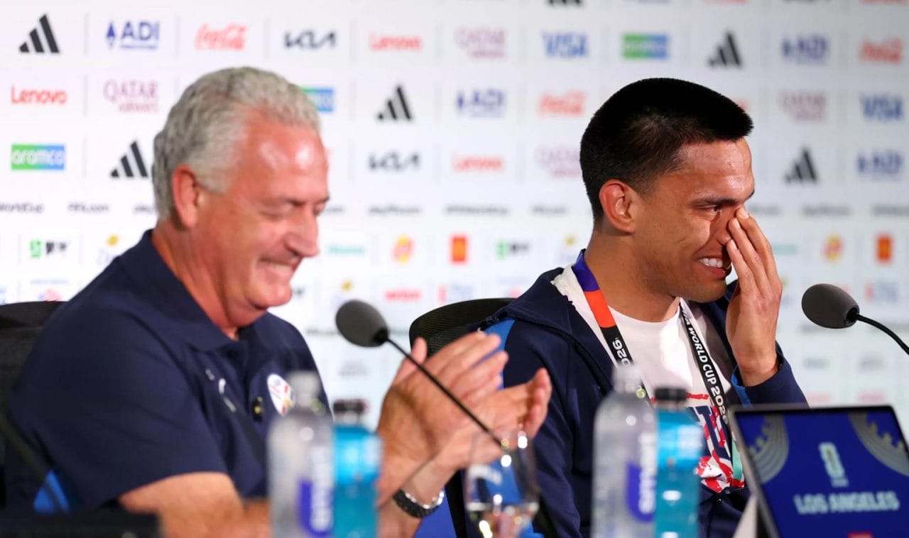 Tears And Pride As Paraguay Return To The World Cup After 16 Years